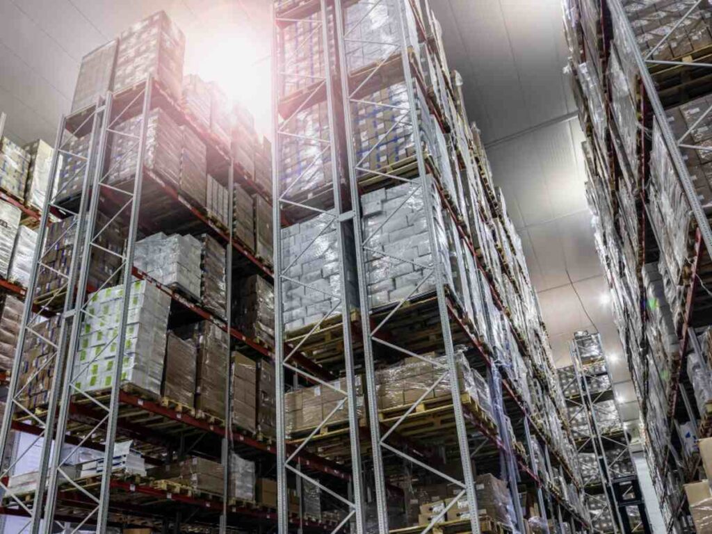 How to Increase Warehouse Storage Capacity | EMT Systems
